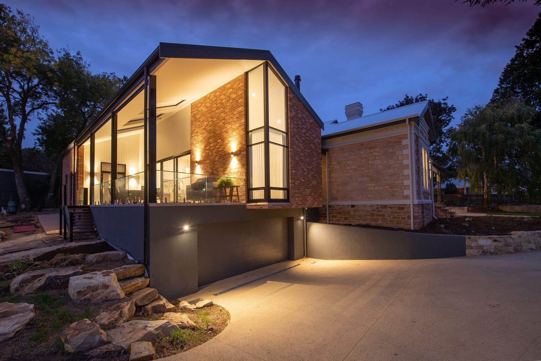 Mastering Landscape Frontlighting for Beautiful and Safe Outdoor Spaces ...