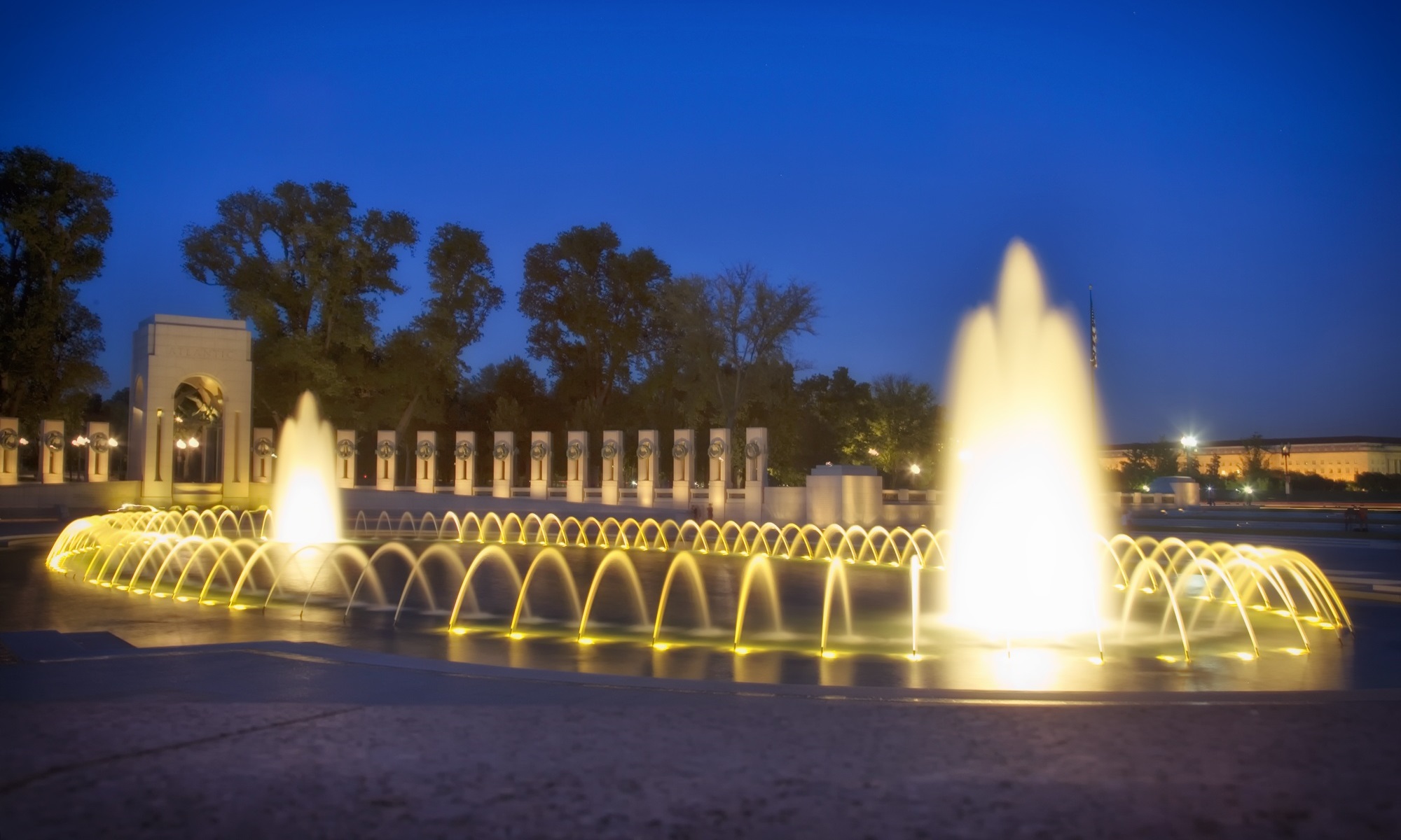 Revealing Subaqueous Splendor with Landscape Underwater Lighting ...
