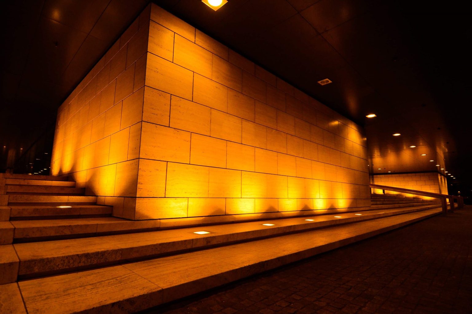 Nighttime Guidance Lights with Landscape Step and Stair Lighting ...